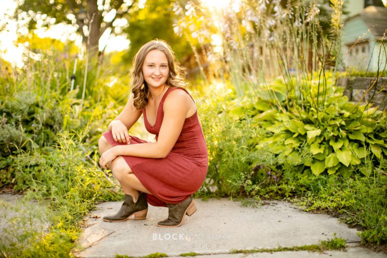 Senior Portrait Tips: What to Wear Guide - Block Portrait Studios