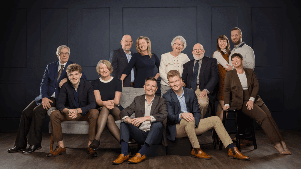 How to Plan a Beautiful Multi-Generational Family Portrait - Block ...